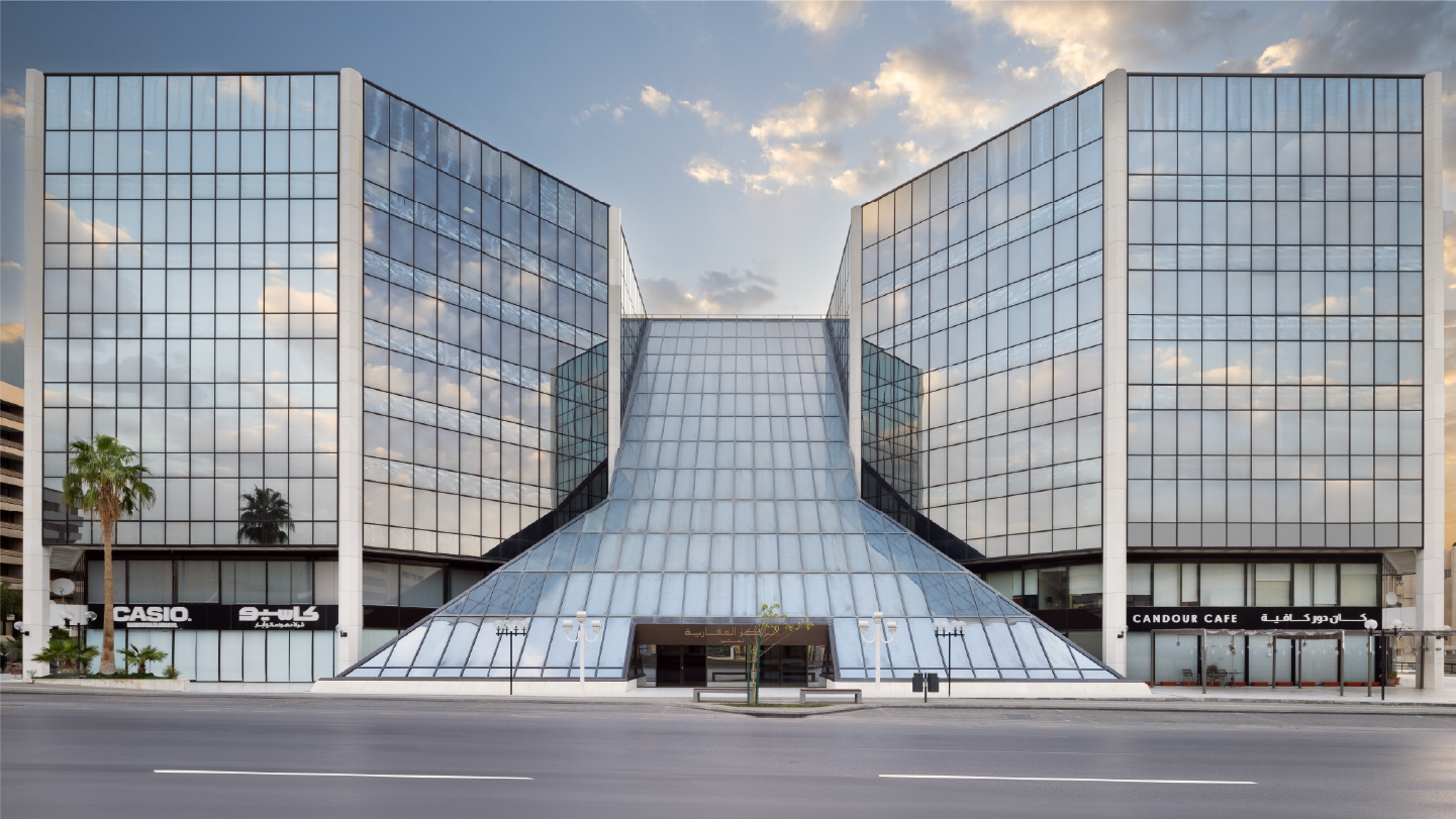 Services - Al Akaria